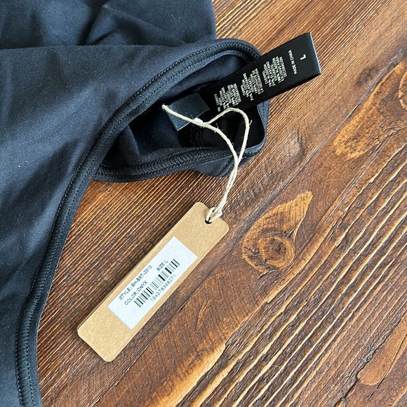 SKIMS | Tops | Skims Body Basics Square Neck Bodysuit Nwt | Poshmark